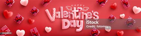 해피 발렌타인 데이 포스터 또는 귀여운 글꼴 달콤한 마음과 빨간색 배경에 선물 상자 배너 사랑과 발렌타인 데이 컨셉에 대한 프로모션 및 쇼핑 템플릿 또는 배경 2월에 대한