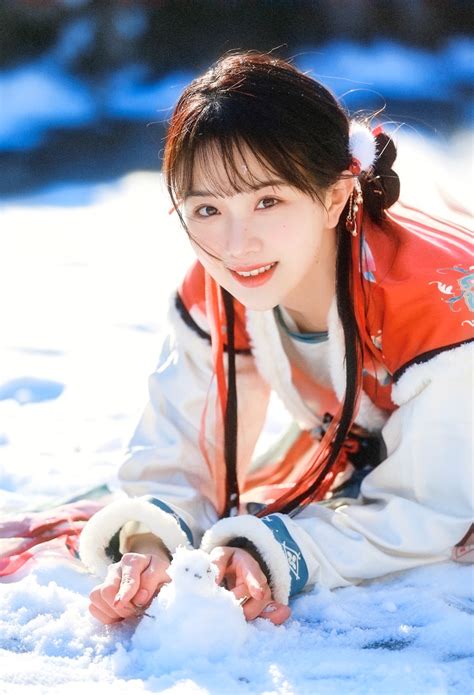 吴芊盈 高清图片堆糖美图壁纸兴趣社区