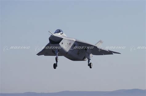 Boeing Images Boeing X 32a Jsf Concept Demonstrator Completes First Flight