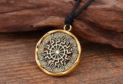 Славянские узоры символ солнца