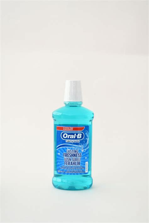 دهانشویه اورال بی آکاد استایل