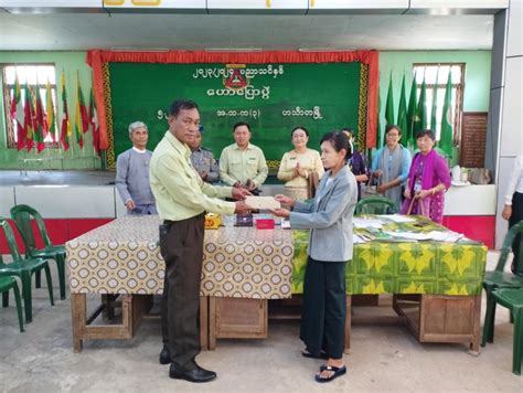 ဧရာဝတီတိုင်းဒေသကြီးအစိုးရအဖွဲ့၊ ဝန်ကြီးချုပ် ဦးတင်မောင်ဝင်း ဟင်္သာတမြို့နယ်အတွင်းရှိ တက္ကသိုလ်ဝင