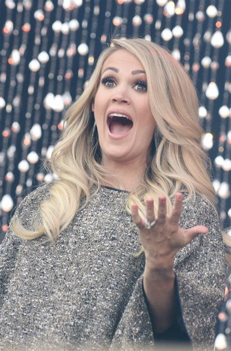 Carrieunderwood Carrie Underwood Photos Carrie Underwood Pictures