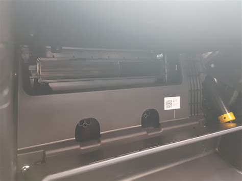 아반떼 3m X3 활성탄 에어컨 필터 교환방법