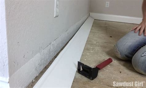 Remove Baseboard With The Trim Puller Sawdust Girl
