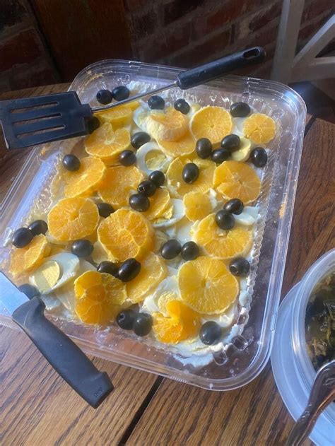 20 Pics Of The Most Disastrous And Disgusting Potluck Dishes Demilked
