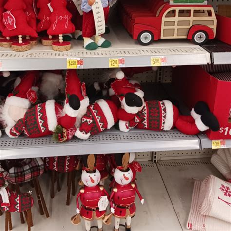 Human Santapede Meme Guy