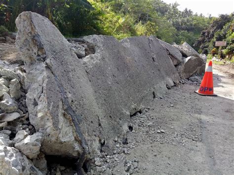 Southern Leyte Highway Closed Due To Landslide Philippinestv