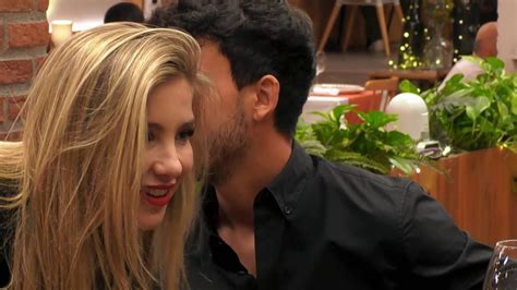 Laura Boado Al Borde De Las Lágrimas En First Dates Ante La Trágica Historia De Un Soltera