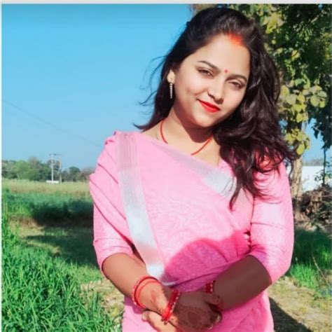 Ayushi Singh Youtube