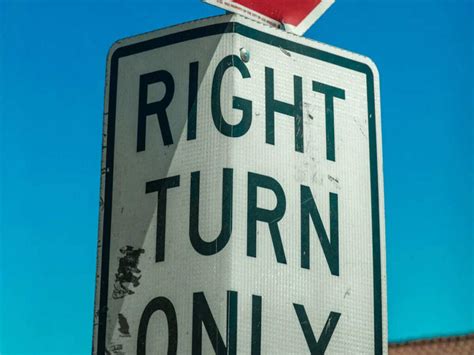 Understanding Mutcd Guidelines For Bollard Placement Optsigns