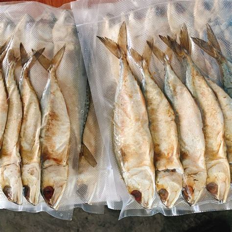 ปลาทูหอมเค็มไม่มีไส้ไซต์จัมโบ้