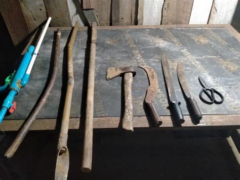 បញ្ជូនខ្លួនក្រុមជនសង្ស័យ៤នាក់មកស្នងការដ្ឋាននគរបាលខេត្តកំពង់ស្ពឺករណីវៃតដៃជាមួយសមត្ថកិច្ច