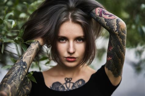 Face Brunette Model Blue Eyes Tattoo Girl Woman Hd Wallpaper
