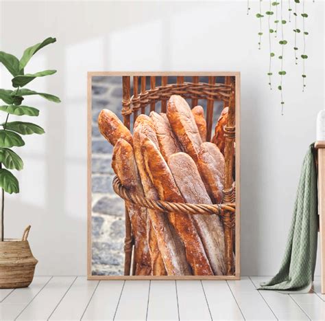 Постеры и картины ”ФРАНЦУЗСКАЯ БУЛКА ” купить в Санкт Петербурге по цене 260 ₽ 2350 ₽ плакат