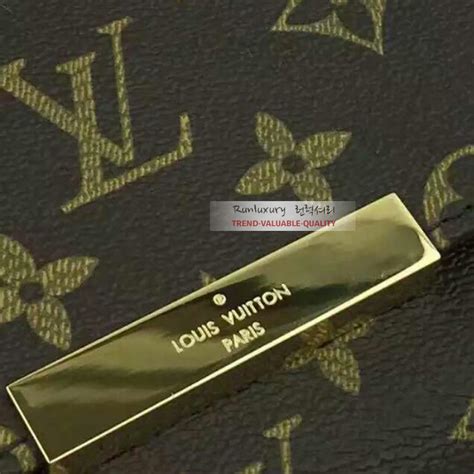 런럭셔리 홍콩명품 이미테이션 쇼핑몰 로렉스 이미테이션 루이비통 구찌 샤넬 프라다 로렉스 가방 지갑 벨트 시계 명품 루이비통 모노그램 페이보릿