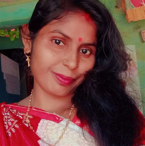 Mamoni Mondal On Reels