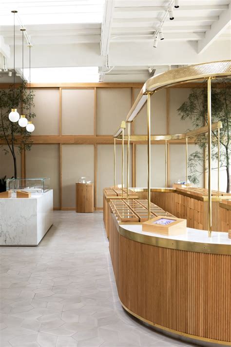 Commune Designs Los Angeles Dispensary To Be Airy And Luxurious