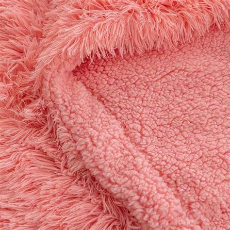 Ще більше затишку Теплий плед на штучному хутрі Покрывало на овчине 999 грн Текстиль