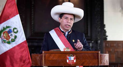 Pedro Castillo En Su Mensaje Por Navidad Nuestro Compromiso Será