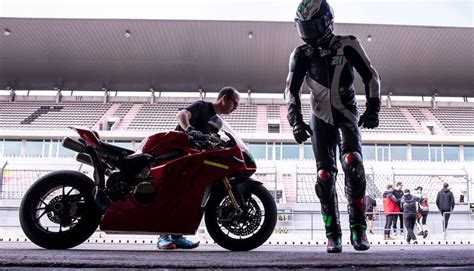 Motogp Test Portimao Franco Morbidelli A Passé La Nuit à Lhôpital Paddock Gp