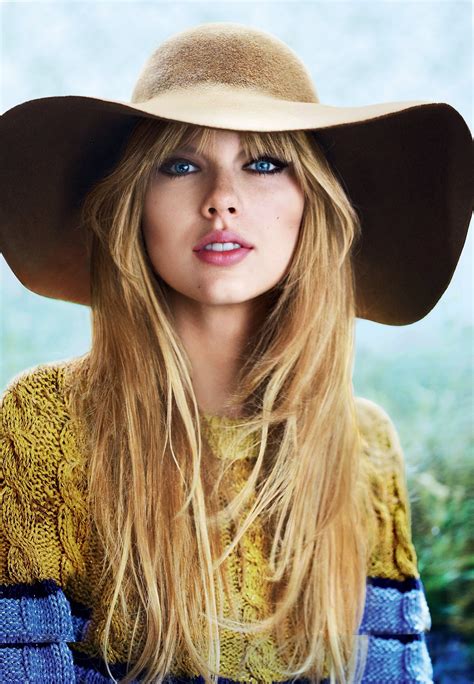 Taylor Swift Countrywestern Pop Synthpop Singer Western Blonde