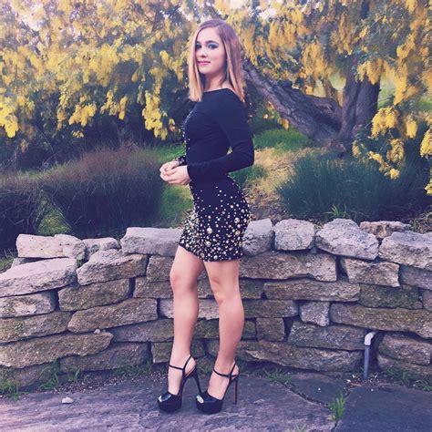 Haley Lu Richardson S Feet