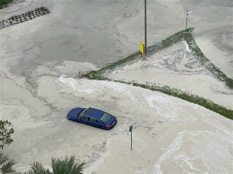 Heavy Rains Affect Routine Live In Uae With Flight Delays Flooded