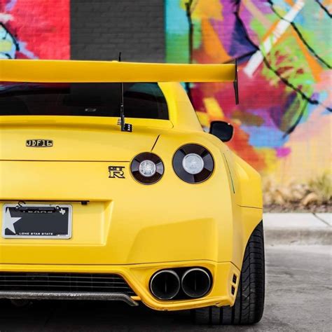 Gt R R35 Is One Of Those Cars Which Look Sexy In Every