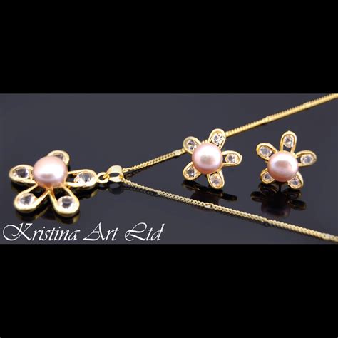 Подаръчен комплект от естествени лилави перли Златни цветя Естествени култивирани перли