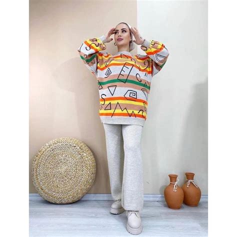 Купити Жіночий брючний комплект із двох предметів трикотаж светр і штани з мультяшним