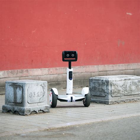 Segway Robot Is Part Hoverboard And Part Bionic Butler Segway Robot Is Part Hoverboard And Part Bionic Butler