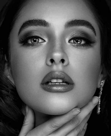 Artpainting😍 On Instagram “مدل مناسب برای نقاشی سیاه قلم مدل دختر