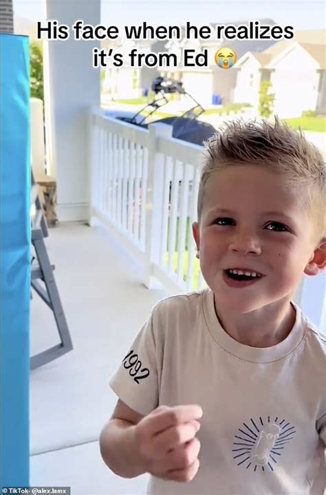 5 годишно момче покани Ед Шийрън на рождения си ден получи страхотен