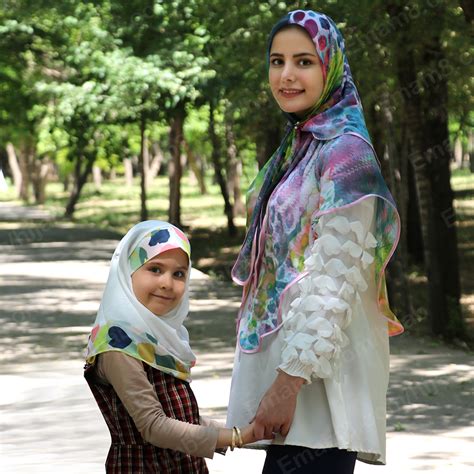 ست مادر دختری روسری پروانه ای و مقنعه