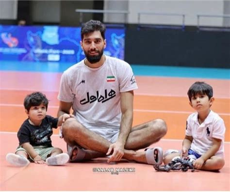 آقای محبوب والیبال ایران پدر شد فیلم و عکس فرزندان سید محمد موسوی