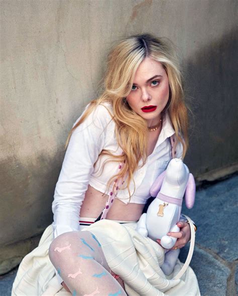 Elle Fanning Nude Leaked Pics Topless Sex Scenes Compilation