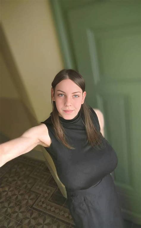 Portrait In Color 3 By Vampyr Shadow On Deviantart