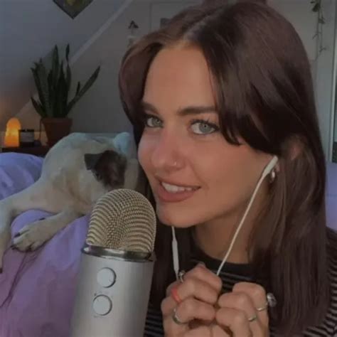 Throne Freckles Asmr Pink Wig