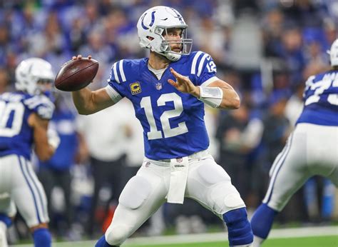 Andrew Luck Former Colts Qb Returning To Stanford As Grad Student