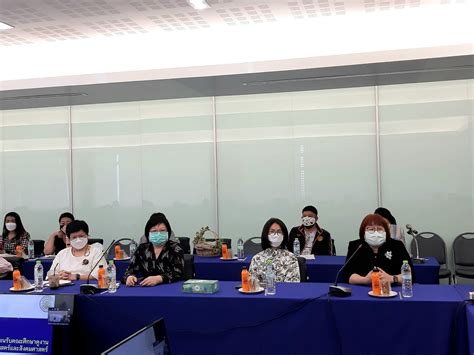 ผู้บริหารและบุคลากรสายสนับสนุน สังกัดสำนักงานคณบดี คณะมนุษยศาสตร์และสังคมศาสตร์ ศึกษาดูงาน ณ คณะ