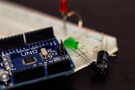 Javascript Ile Arduino Ve 1 Led İle Yapabileceğiniz Örnekler By Onur Dayıbaşı Programming