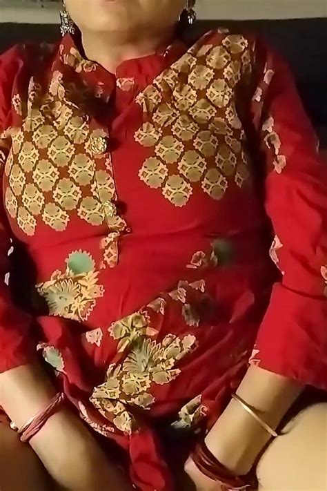 Sexy Lady Smoking Cigarette And Foreplay Her Sexual Part Boobs Nipple XHamster