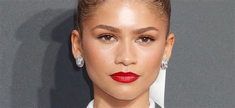 Zendaya Highlights Her Tan Lines While Stretching In The Desert