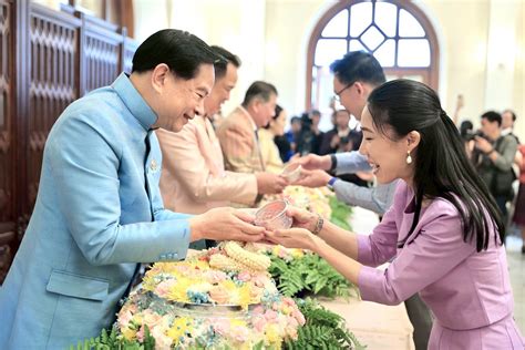 ร่วมงานสืบสานวัฒนธรรมประเพณีสงก จิ๊บ ศศิกานต์ วัฒนะจันทร์ Facebook