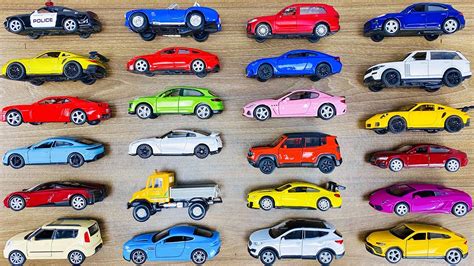손에 장난감 자동차 컬렉션 검토 Youtube