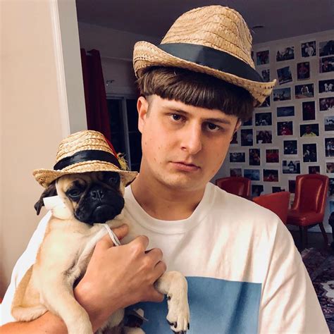 Oliver Tree Cash Machine Radio Guerrilla