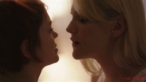 Hot Lesbians Kiss Part 31 002 Youtube