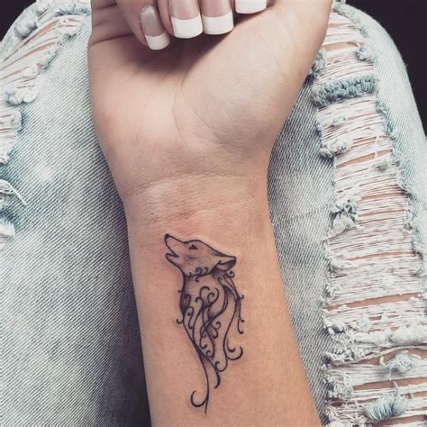 90 Best Small Wrist Tattoos Designs And Meanings 2019