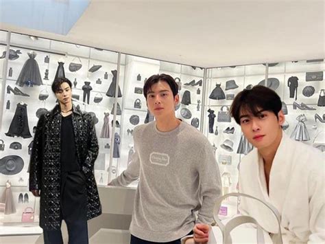 Korean Actor Cha Eun Woo Turns Heads At Dior Show In Paris Fashion Week Gma Entertainment